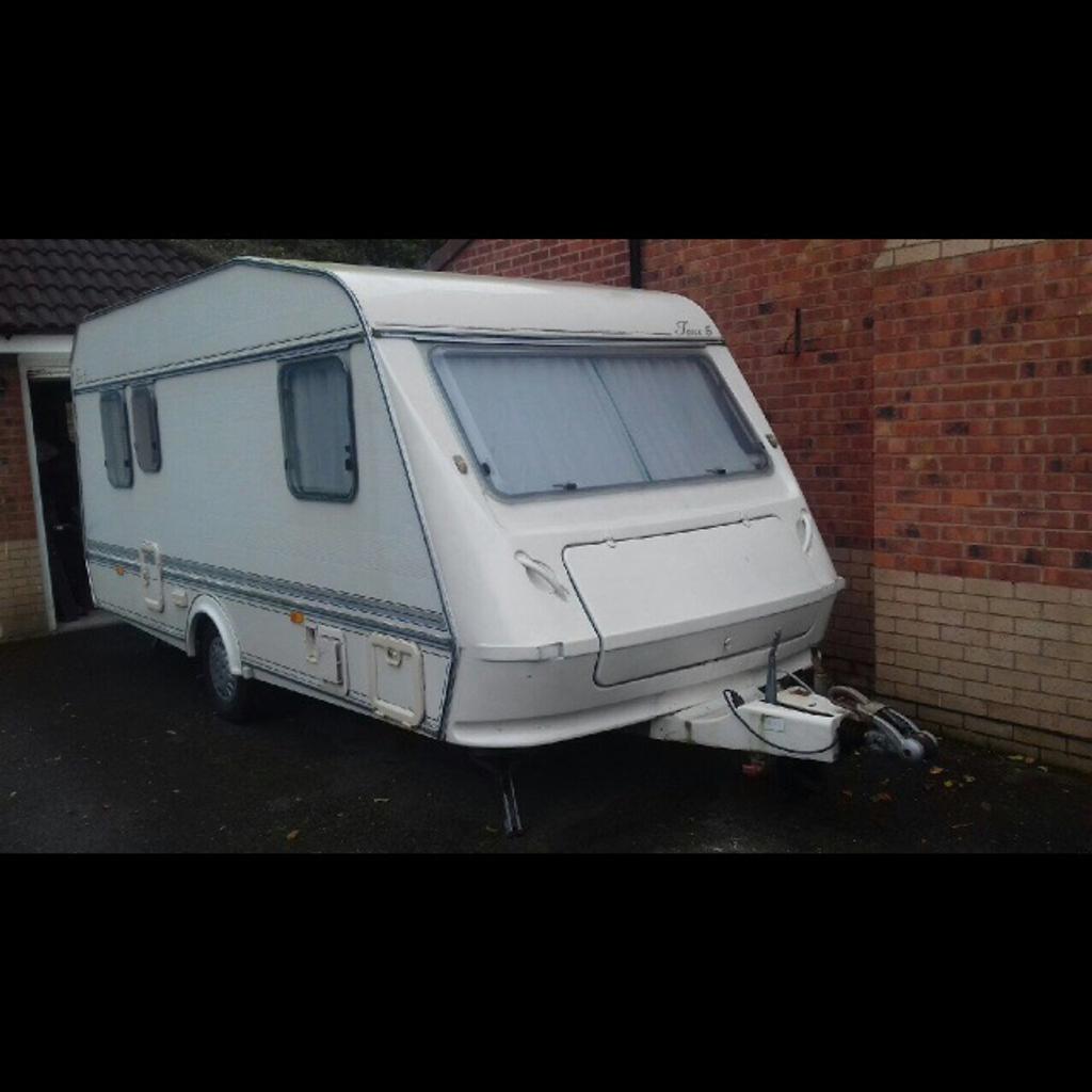 5 birth touring caravan in WA1 Warrington für £ 400,00 zum Verkauf | Shpock AT