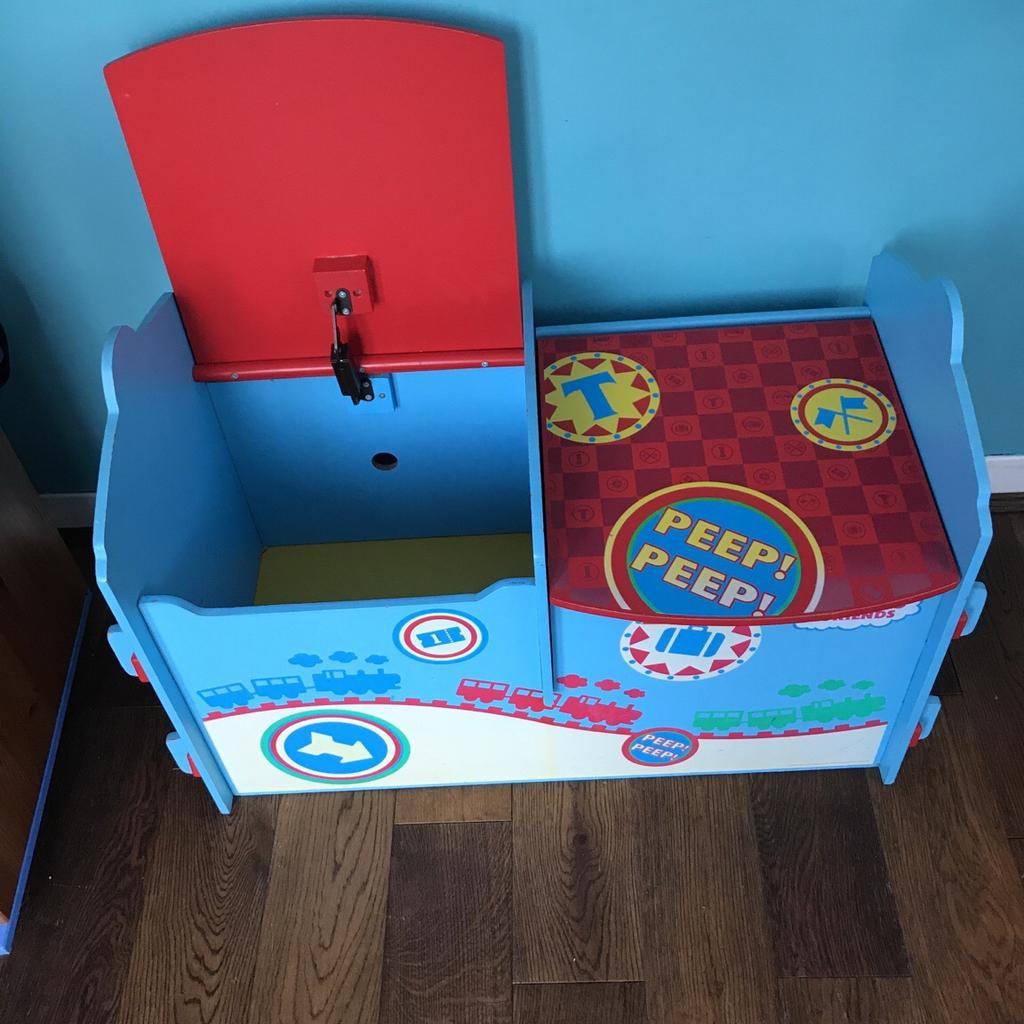 Thomas the tank engine toy box/ seat in WF10 Castleford für £ 15,00 zum ...