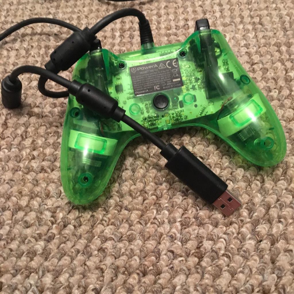 Xbox 360 wired controller in OL6-Lyne für 5,00 £ zum Verkauf | Shpock DE