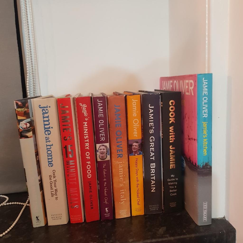 10 Jamie Oliver books in HX2 Halifax für £ 15,00 zum Verkauf | Shpock AT
