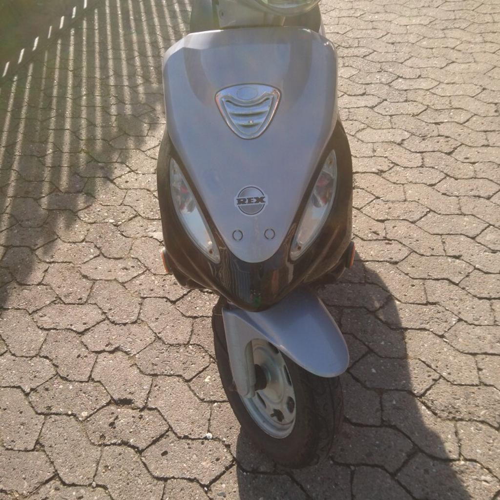 Rex rs 400/460 roller moped 50ccm in 91483 Oberscheinfeld für € 250,00 ...