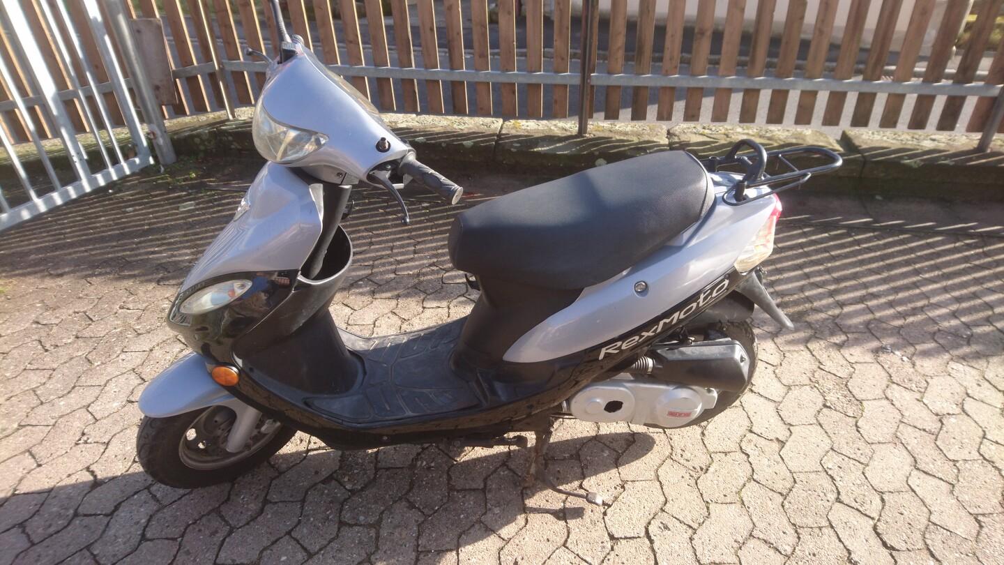 Rex rs 400/460 roller moped 50ccm in 91483 Oberscheinfeld für € 250,00 ...