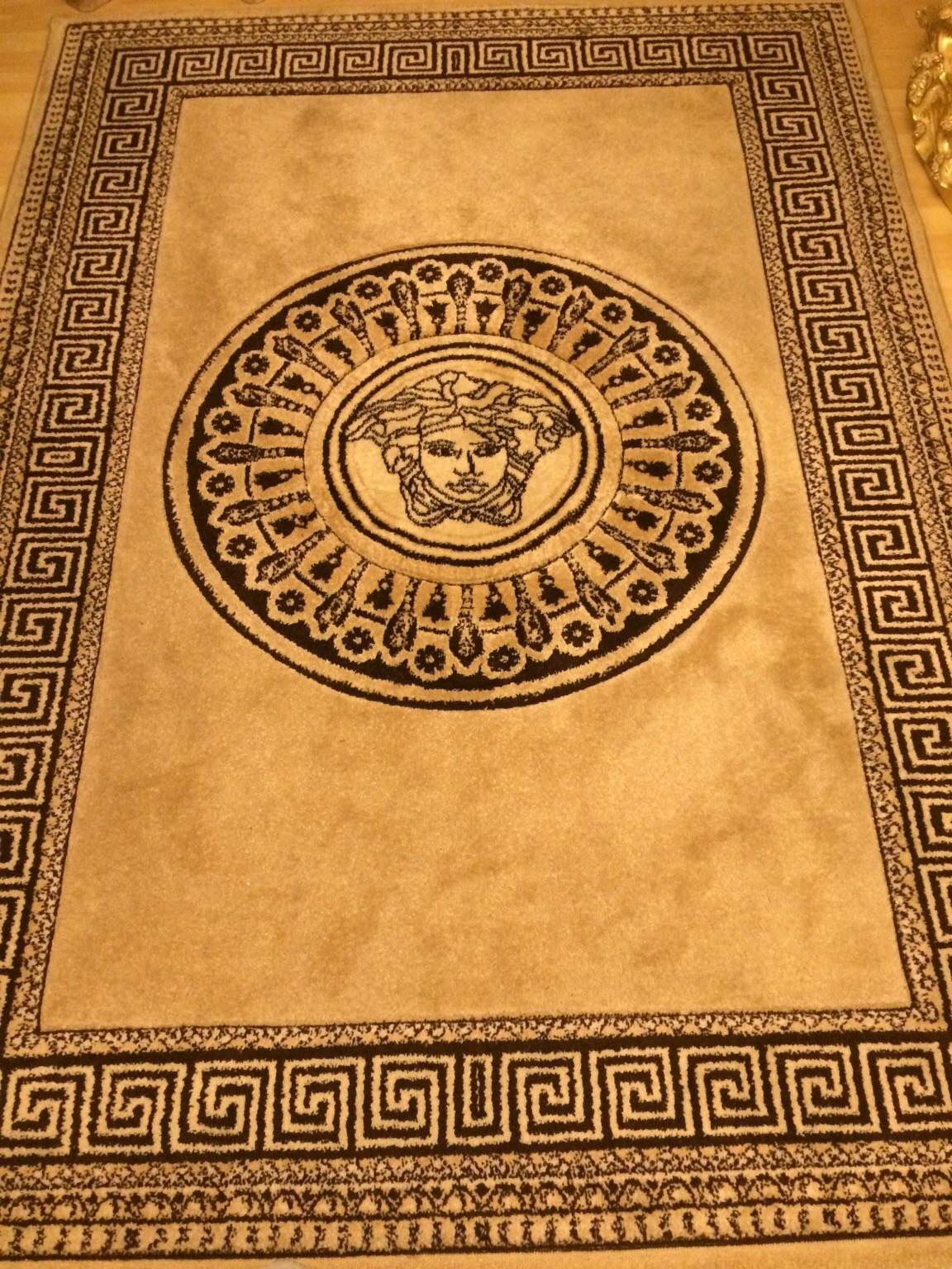 Versace rug greek key italian style in W6 London for £40.00 for sale ...