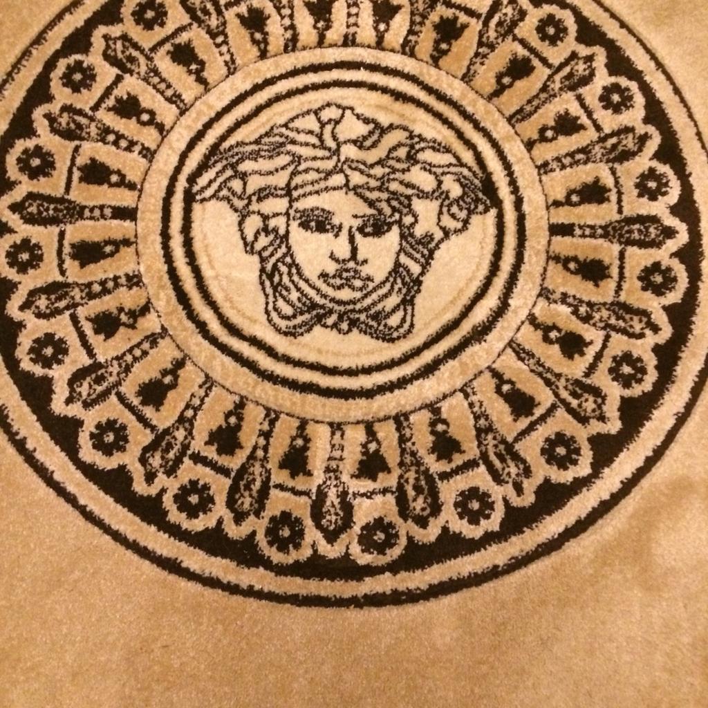 Versace rug greek key italian style in W6 London for £40.00 for sale ...