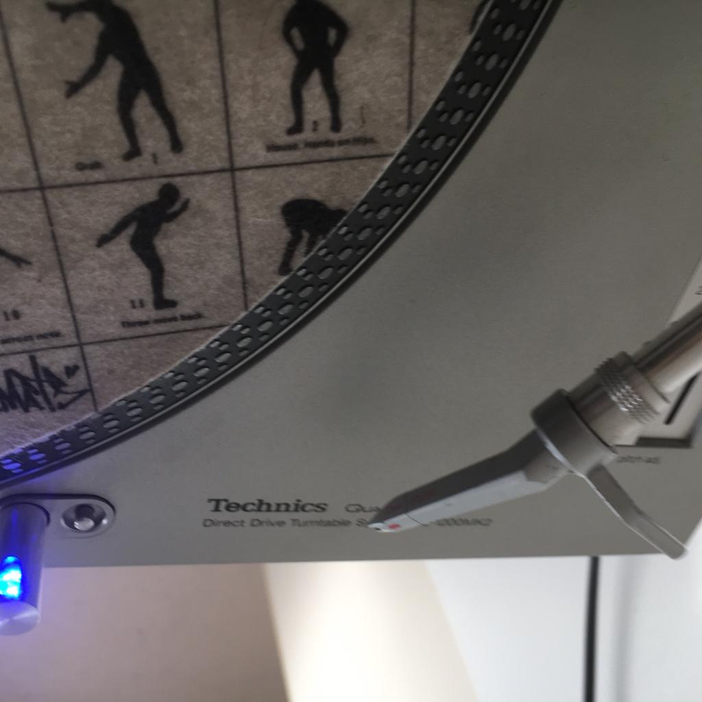 TECHNICS SL1200 turntable deck in N22 London für 300,00 £ zum Verkauf ...