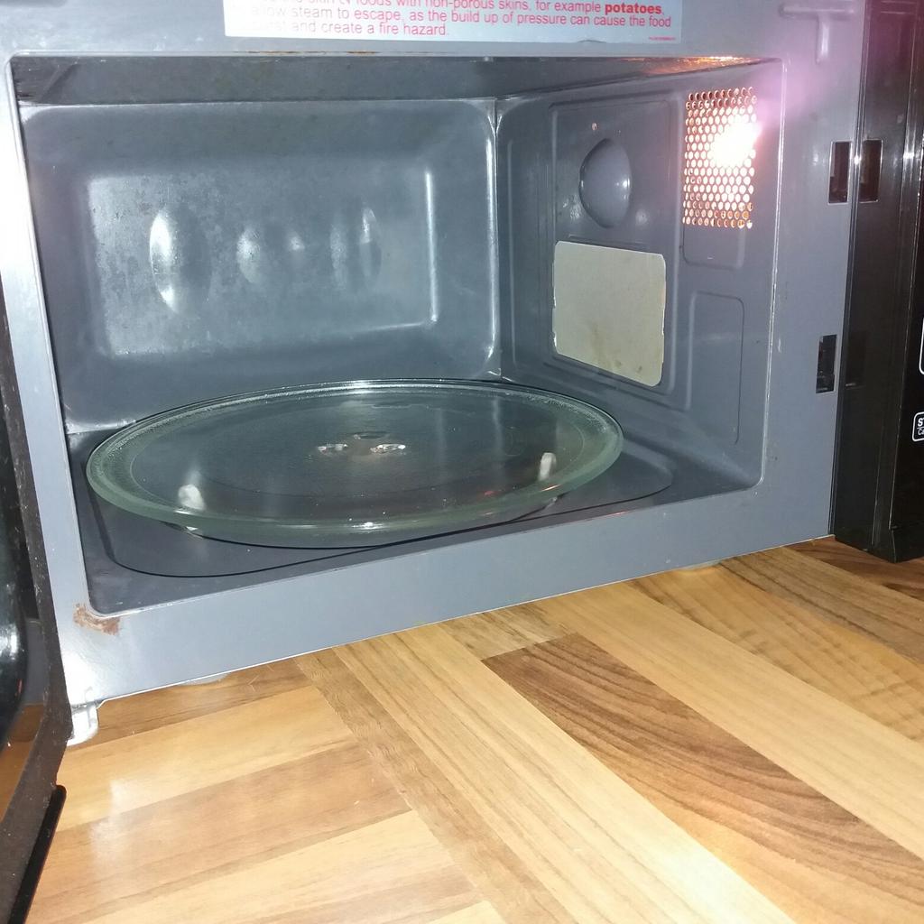 700W ASDA Microwave in WV6 Wolverhampton for £20.00 for sale | Shpock