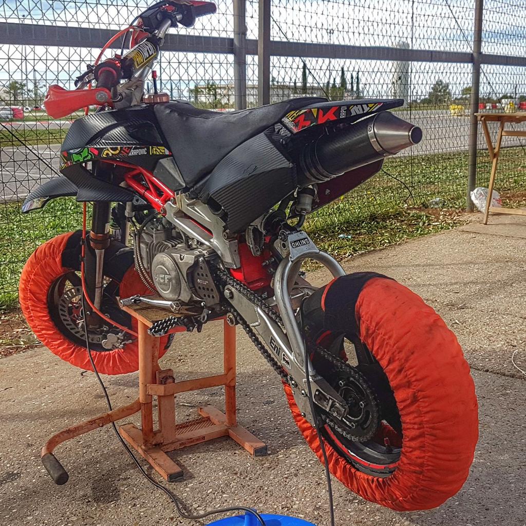 Pit bike roxon bullet in 00053 Civitavecchia für € 600,00 zum Verkauf ...