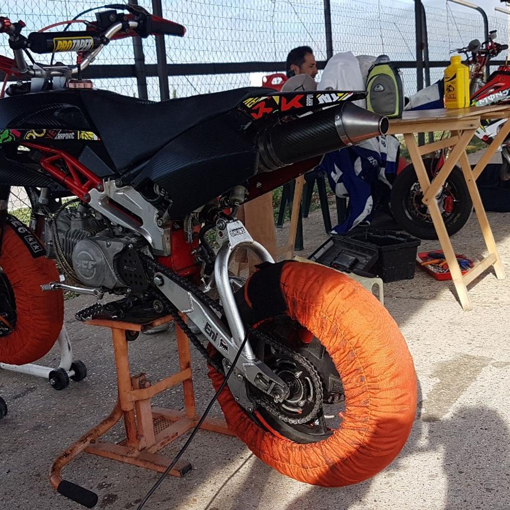 Pit bike roxon bullet in 00053 Civitavecchia für € 600,00 zum Verkauf ...
