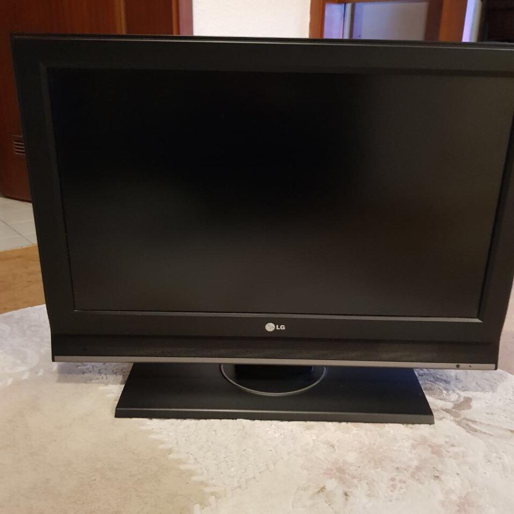 LG Fernseher 32LC41 in 70191 Stuttgart für € 80,00 zum Verkauf | Shpock AT