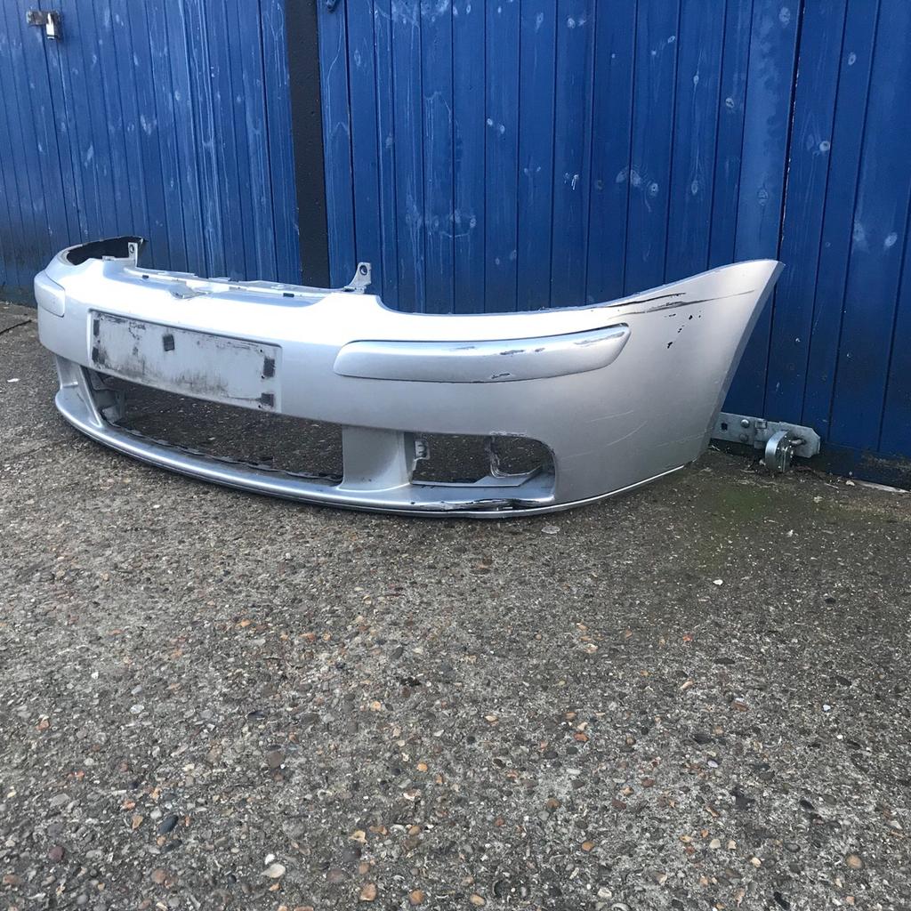 Volkswagen Golf mk5 front bumper in IG11 Barking für £ 35,00 zum ...