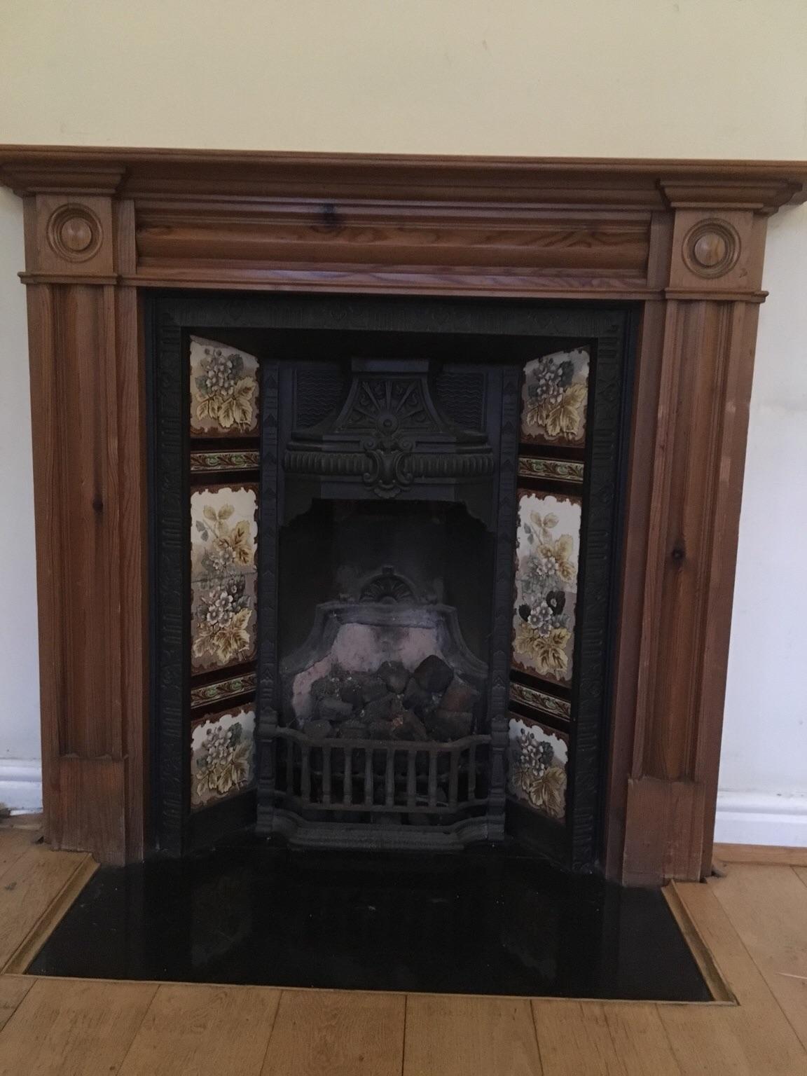 Fireplace circa 1920s in N2 London für 100,00 £ zum Verkauf | Shpock DE