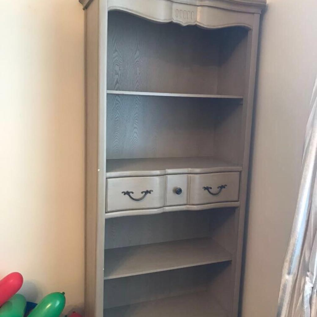 Display unit - furniture in BD5 Bradford für 40,00 £ zum Verkauf ...