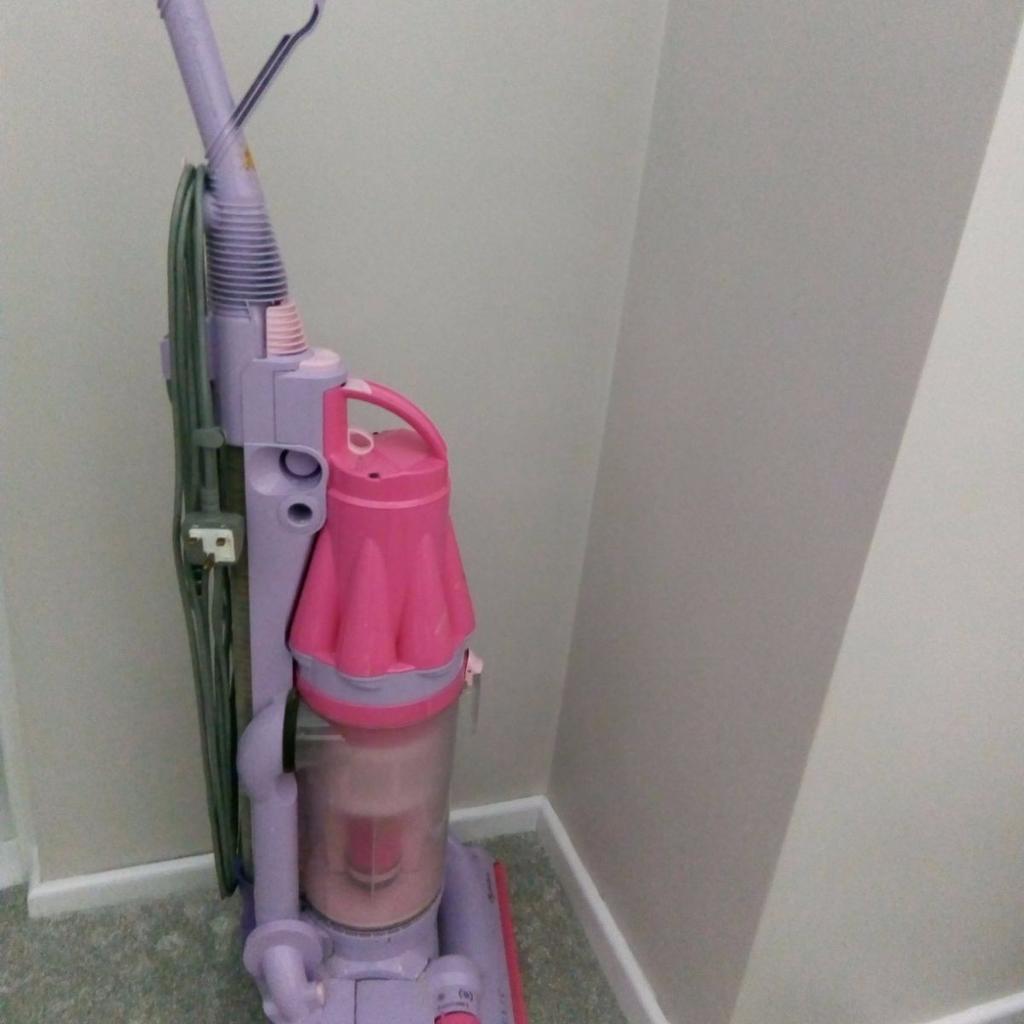 Dyson DC07 Pink /Lilac Vacuum Cleaner in L16 Liverpool für £ 24,00 zum ...