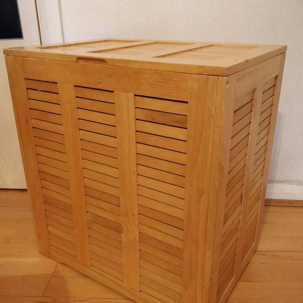 Wooden laundry box in W4 London für £ 20,00 zum Verkauf | Shpock AT