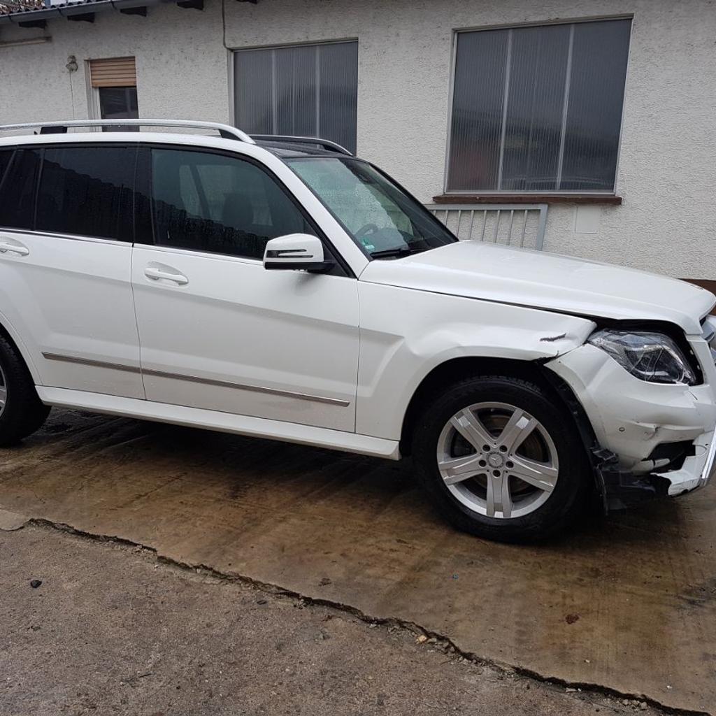Mercedes GLK 220cdi 4matic Blue Tec AMG line in 64569 Nauheim für € 24. ...