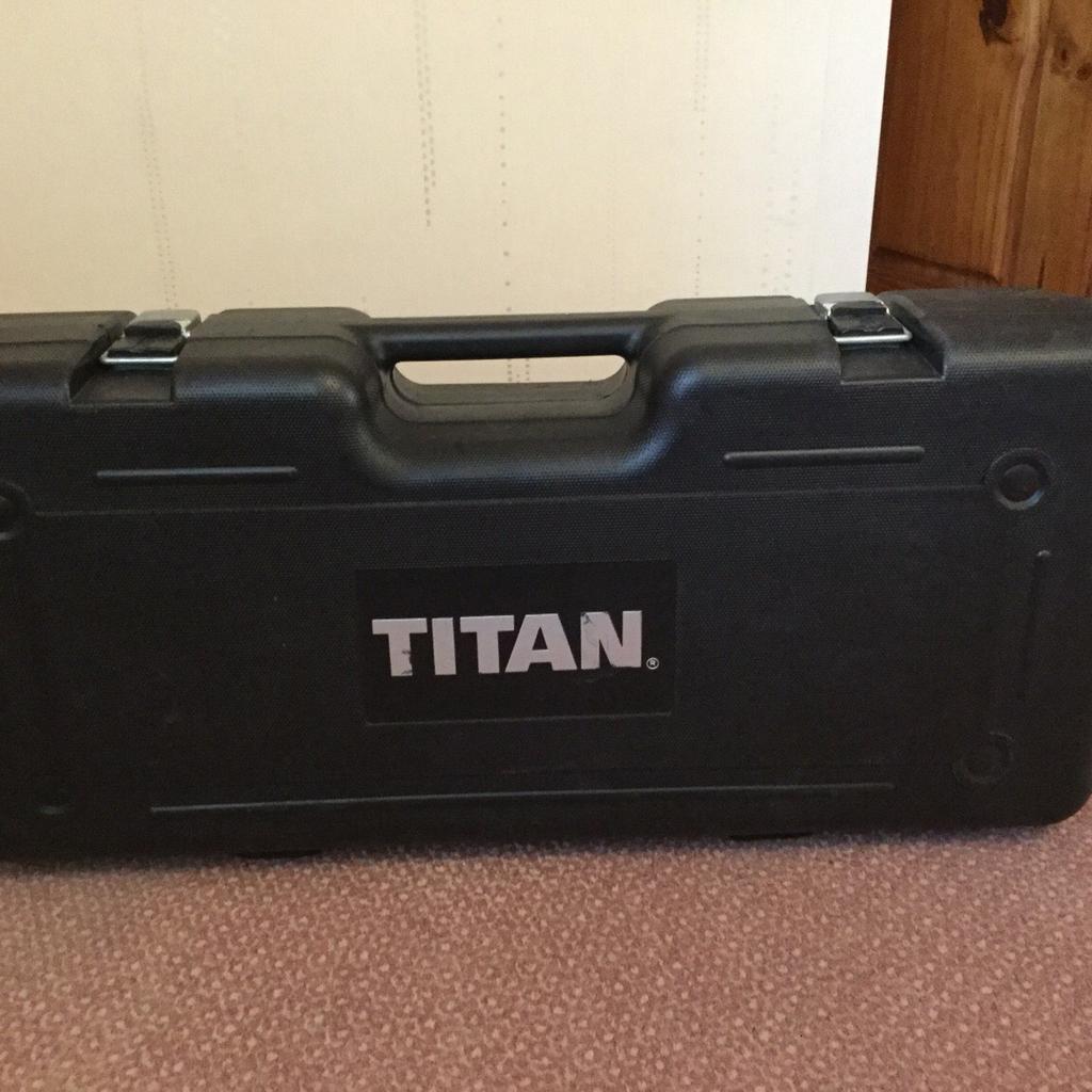 Titan Concrete Breaker Demolition Jack Hammer in DL13 Stanhope für £ 55 ...
