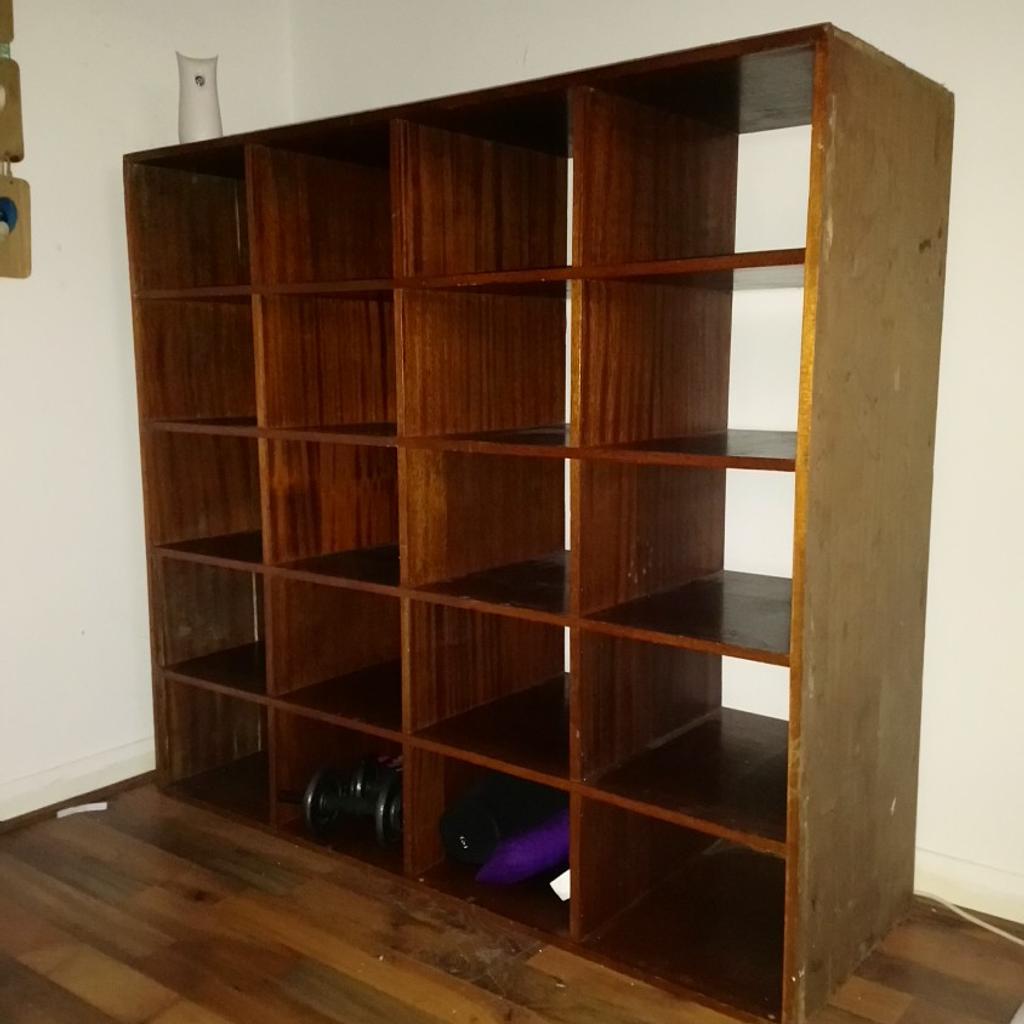 Free solid wood storage unit in E12 London Borough of Newham für gratis ...