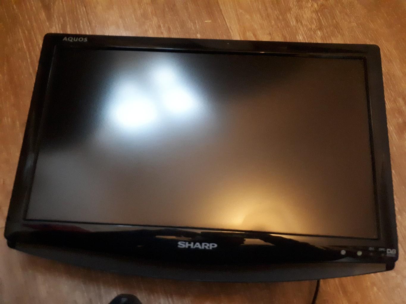 Sharp Aquos 19" LCD TV or PC monitor in LE67 Leicestershire für 20,00 ...
