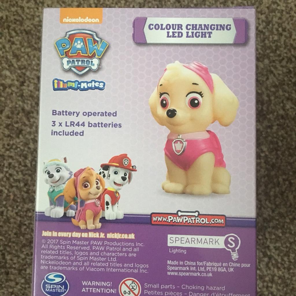 Paw Patrol Skye Colour Changing Light in RM10 Dagenham für £ 6,00 zum ...