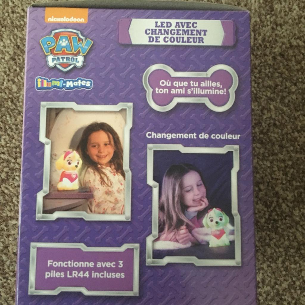 Paw Patrol Skye Colour Changing Light in RM10 Dagenham für £ 6,00 zum ...