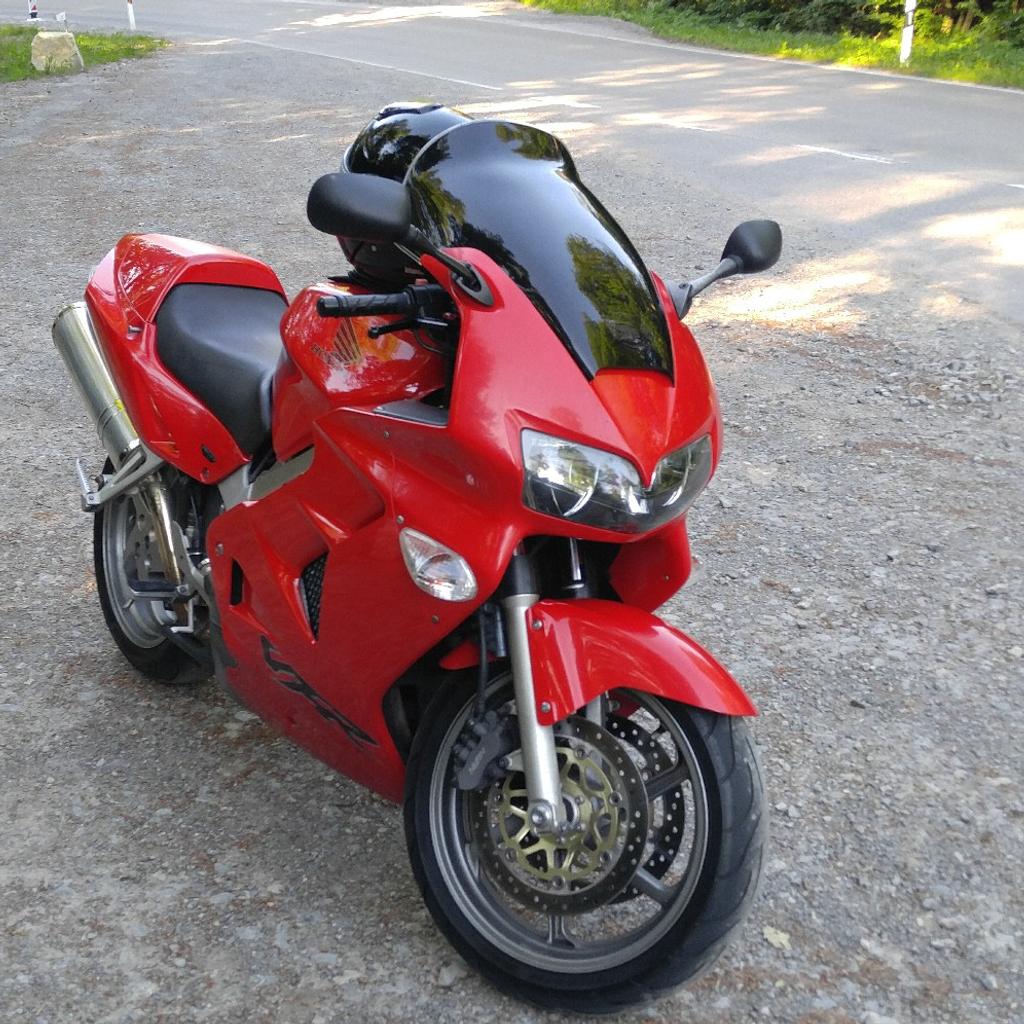 HONDA VFR 800 FI RC 46 TOP in 71638 Ludwigsburg für € 2.199,00 zum ...