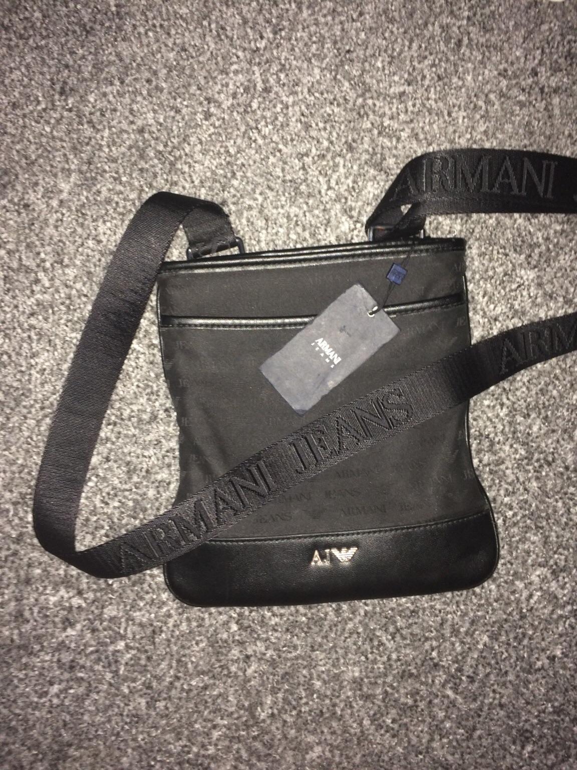 Aj pouch in B8 Birmingham für 70,00 £ zum Verkauf | Shpock DE