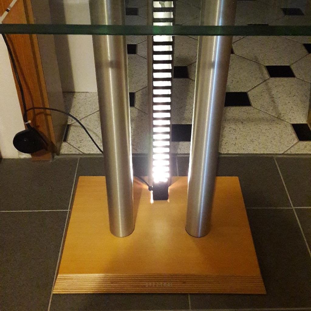 Spectral-CD Ständer mit Tisch in 75328 Schömberg für 20,00 € zum ...