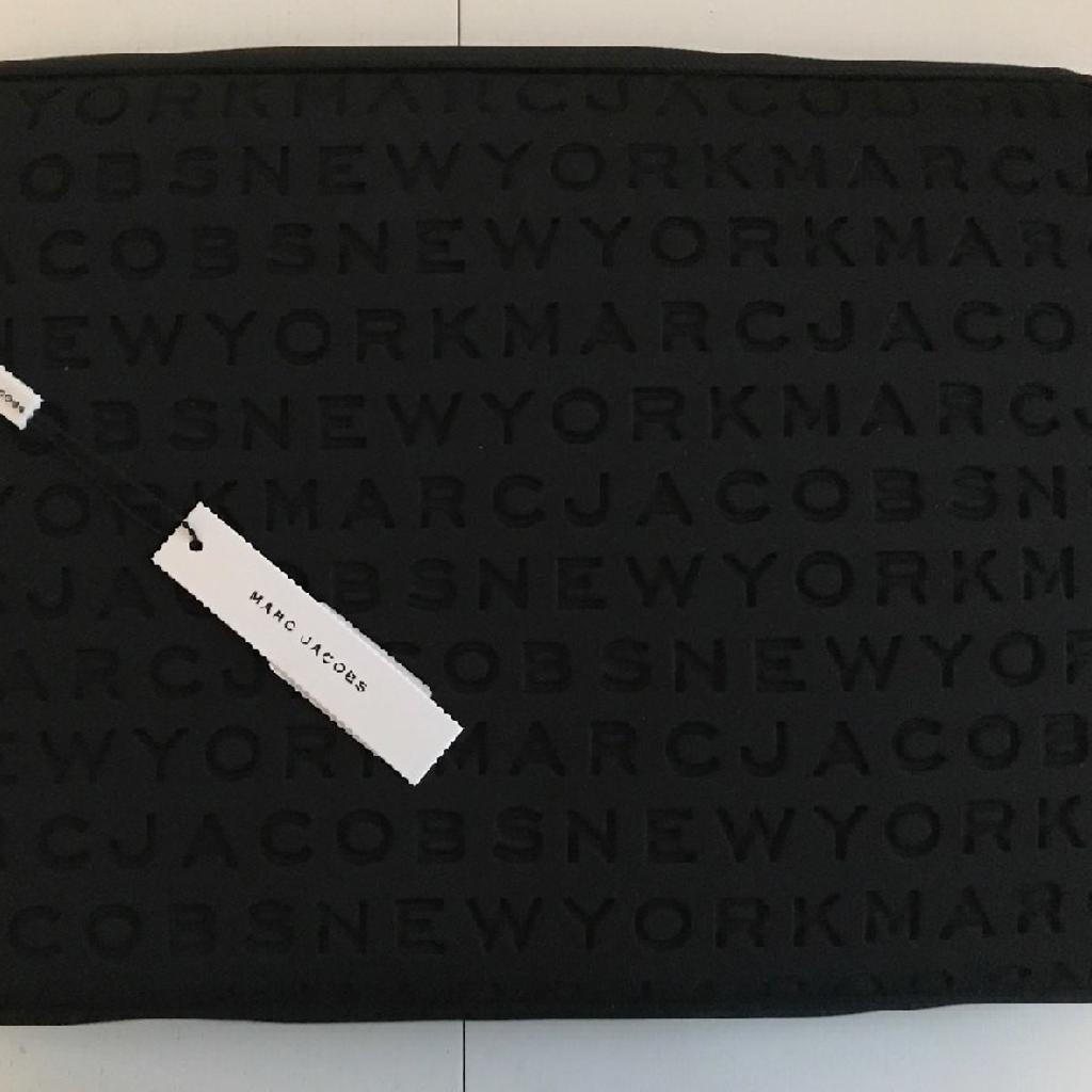 Nytt datorfodral från Marc Jacobs in 291 31 Kristianstad für SEK 700,00 ...