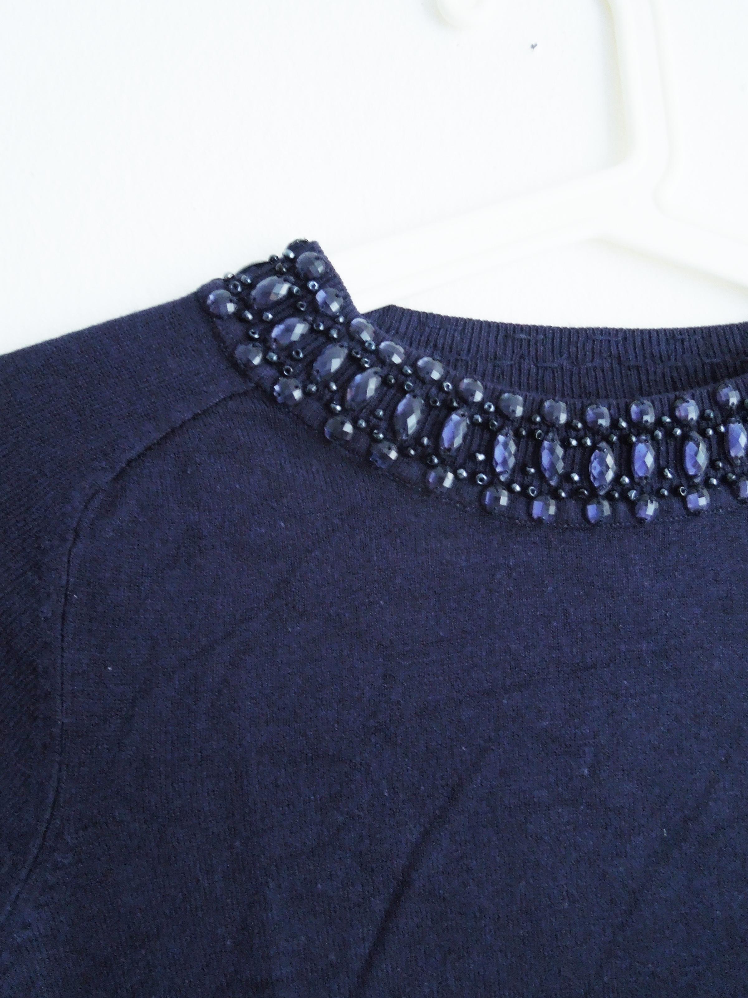 Pullover mit Strass in 1060 Wien für 15,00 € zum Verkauf | Shpock DE