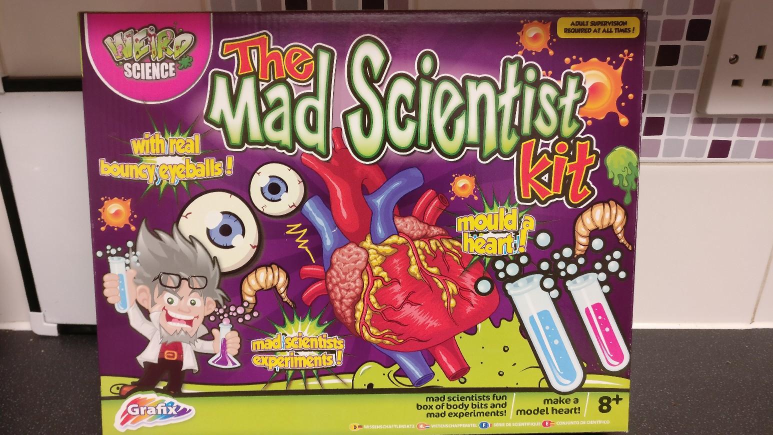 Mad science kit in TS26 Owton Manor für £ 5,00 zum Verkauf | Shpock AT