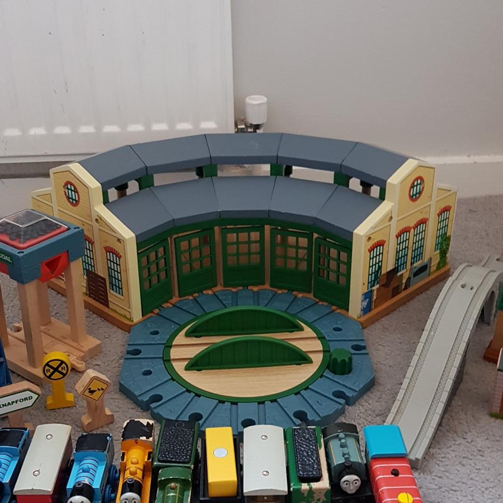 Bundle of Wooden Thomas the Tank Engine Toys in B63 Dudley für £ 50,00 ...