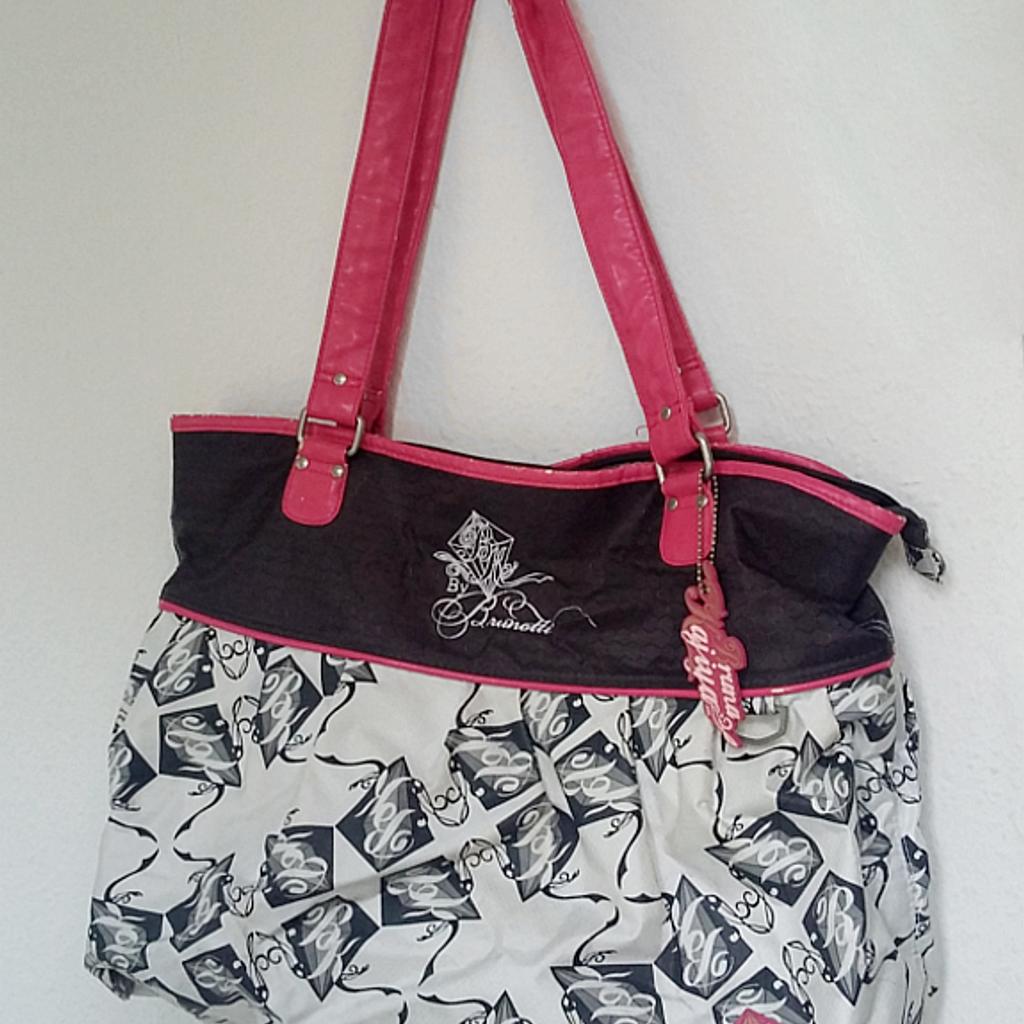 große Brunotti Tasche in 10245 Friedrichshain für 3,00 € zum Verkauf ...