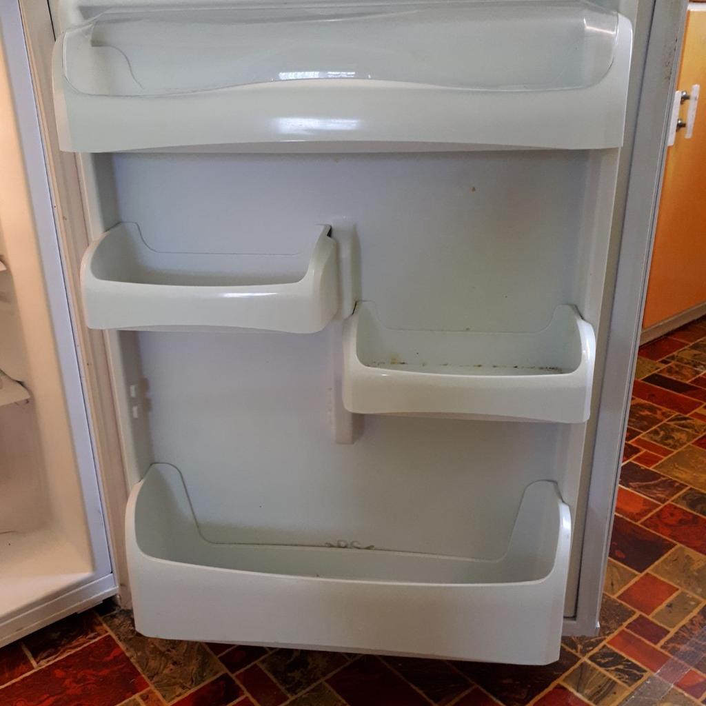 Hotpoint Future Freestanding Fridge in CR0 Croydon für 90,00 £ zum ...