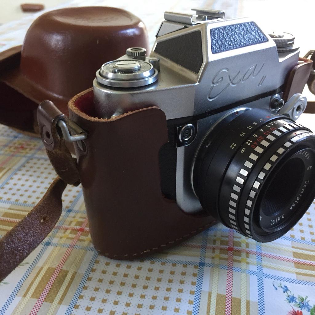 EXA Fotoapparat DDR Görlitz in 5122 Hochburg-Ach für € 30,00 zum ...