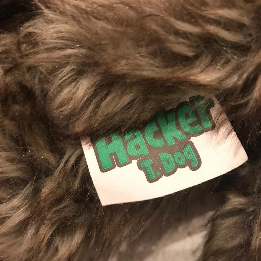 Hacker T Dog Puppet in SE9 Greenwich für 10,00 £ zum Verkauf | Shpock DE