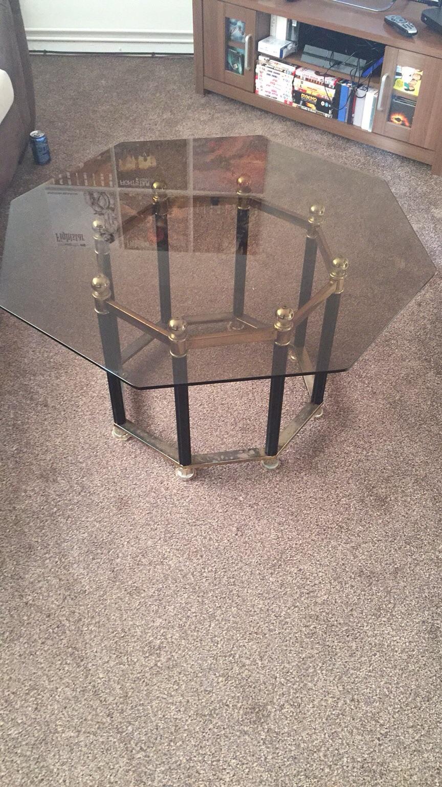 Octagon shaped glass coffee table in PR7 Chorley for £10.00 for sale ...