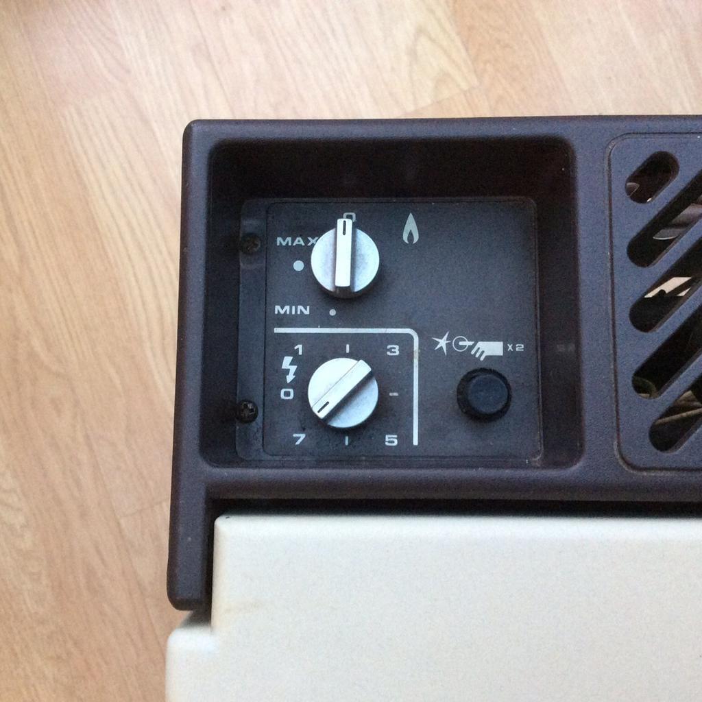 Electrolux RC1600 3 way camping fridge in GL1 Gloucester für 150,00 ...