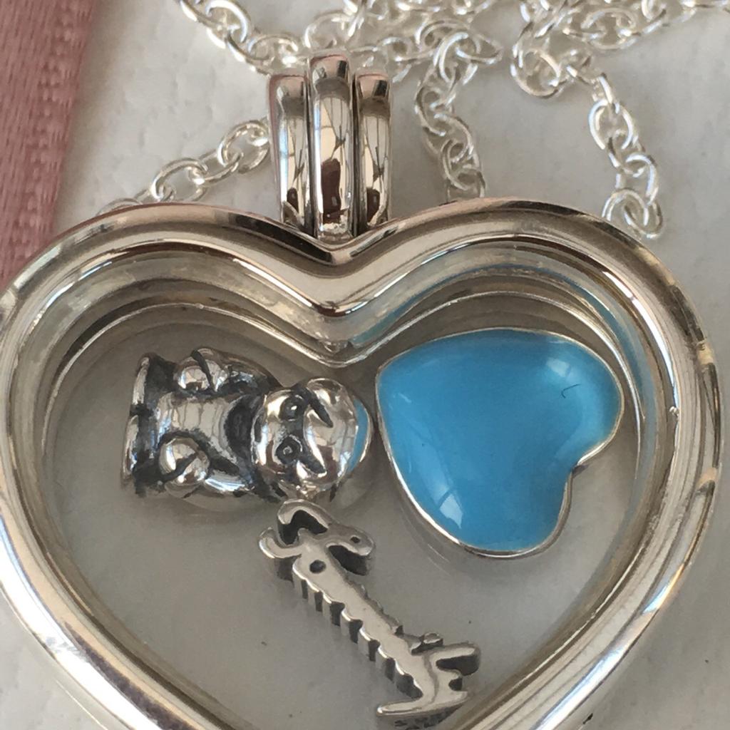 Pandora Heart Floating Locket With boy family in Rochdale für 90,00 ...