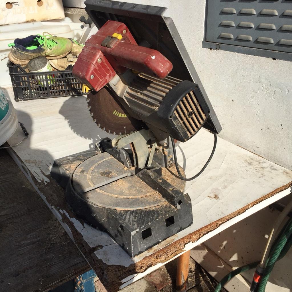 sega elettrica circolare per taglio STARK in 64023 Giulianova für 50,00 ...