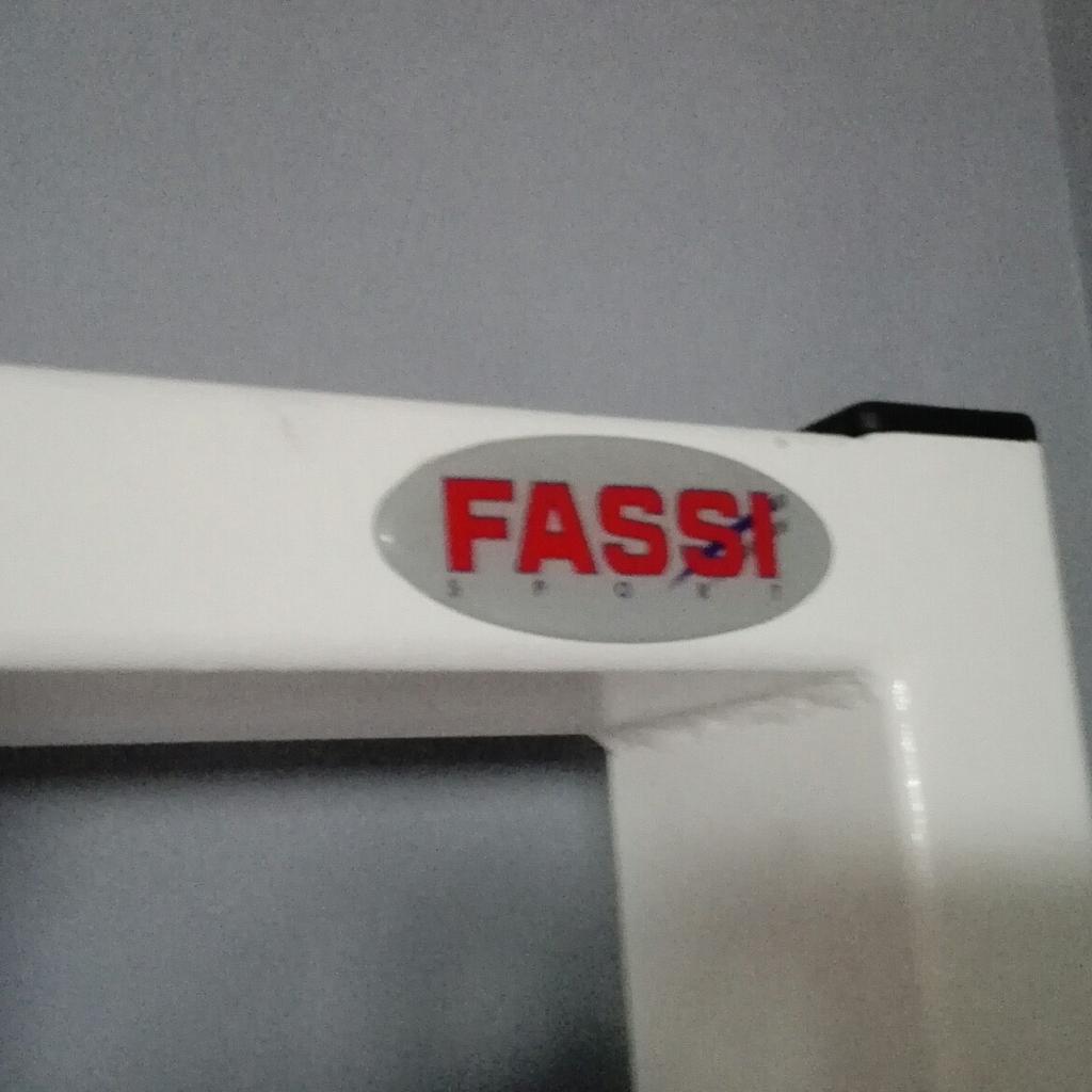 Brustpresse Chest press in 7533 Ollersdorf im Burgenland für € 270,00 zum Verkauf | Shpock AT