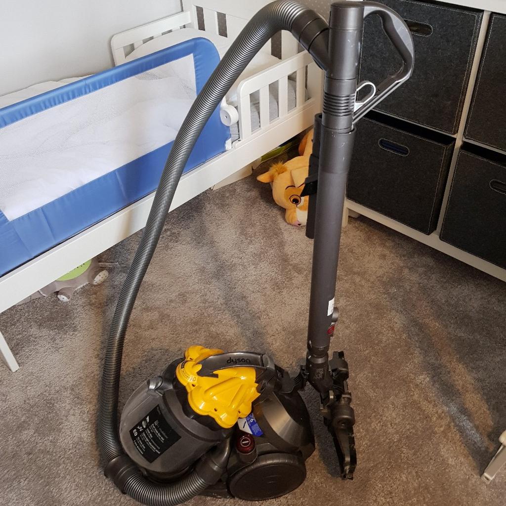 Dyson DC19 T2 multifloor vacuum cleaner in London Borough of Barking ...