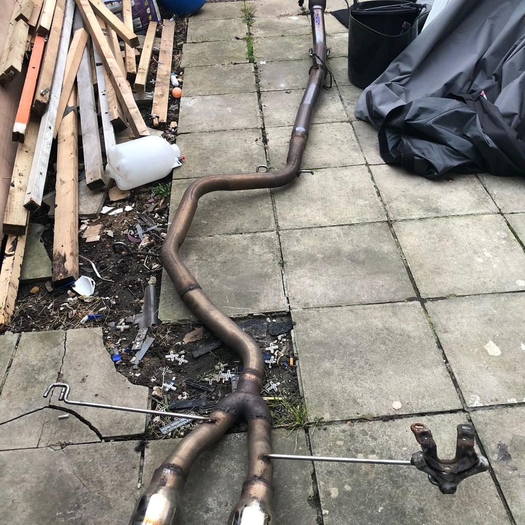 R32 style exhuast straight pipe in E14 Hamlets für £ 150,00 zum Verkauf ...