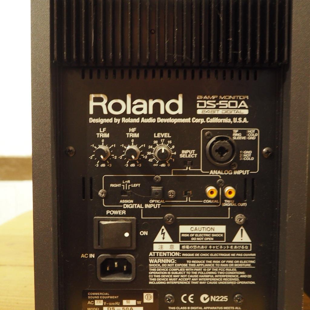 Roland DS-50A Studio Monitors in Uttlesford for £160.00 for sale | Shpock