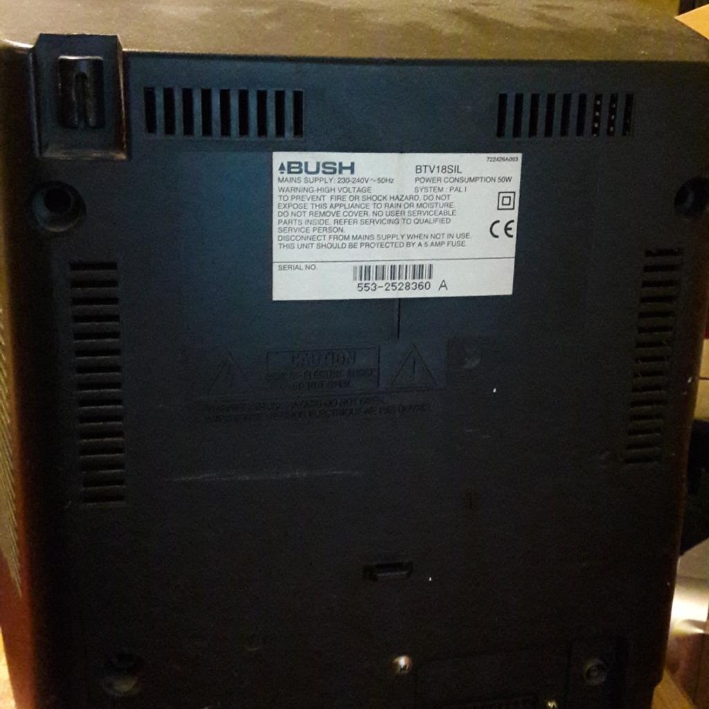 Bush 14 inch TV with VCR (VHS PLAYER) in N5 Islington for £8.00 for ...