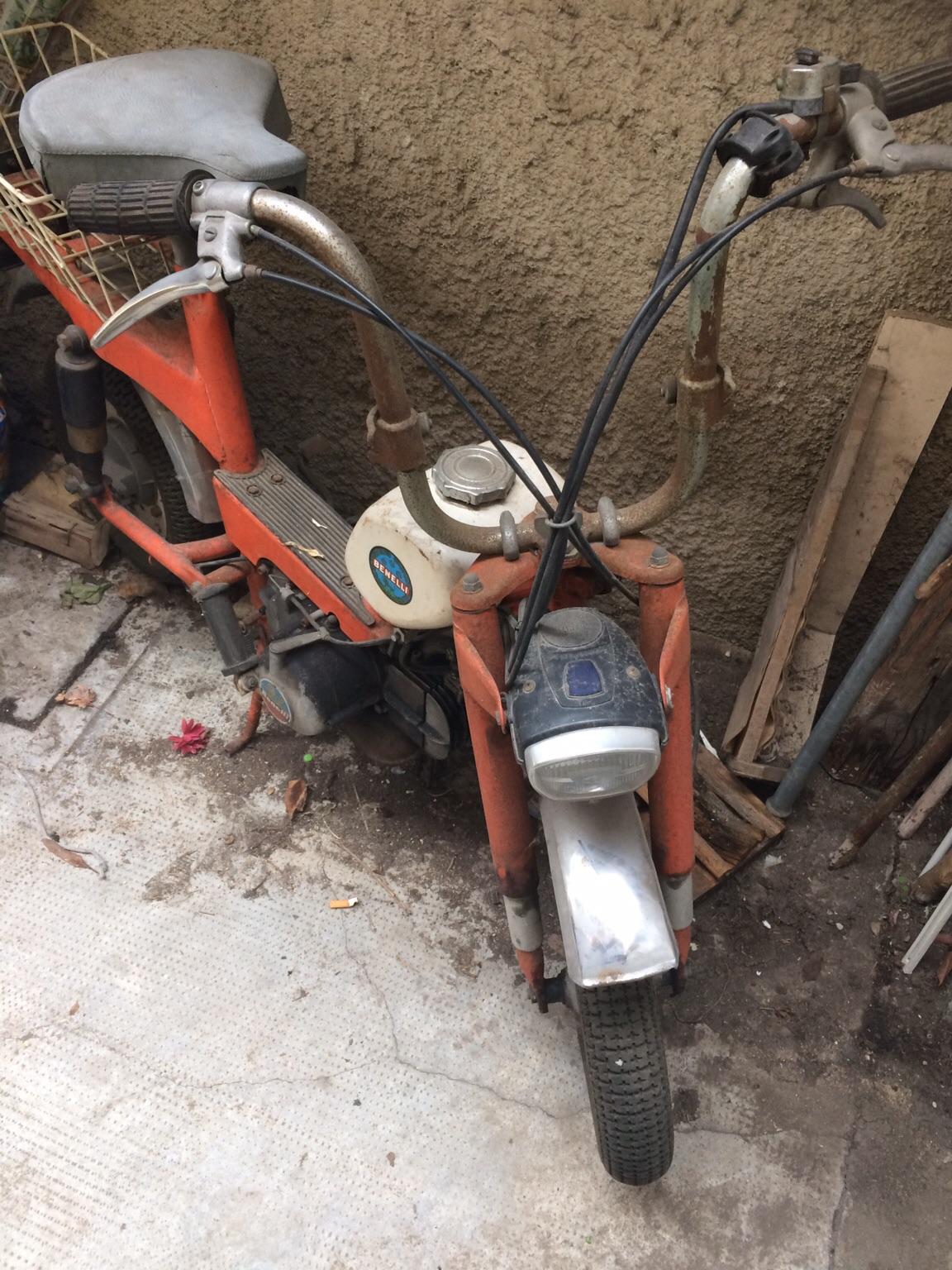 Motorino d'epoca Benelli in 21047 Saronno für 80,00 € zum Verkauf ...