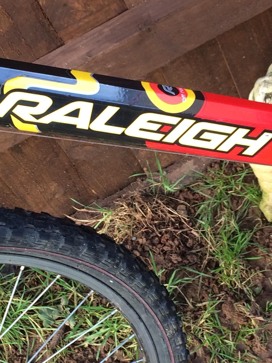 MENS RALEIGH (OFF ROAD RAVE) MOUNTAIN BIKE in TF7 Coalport for £60.00 ...