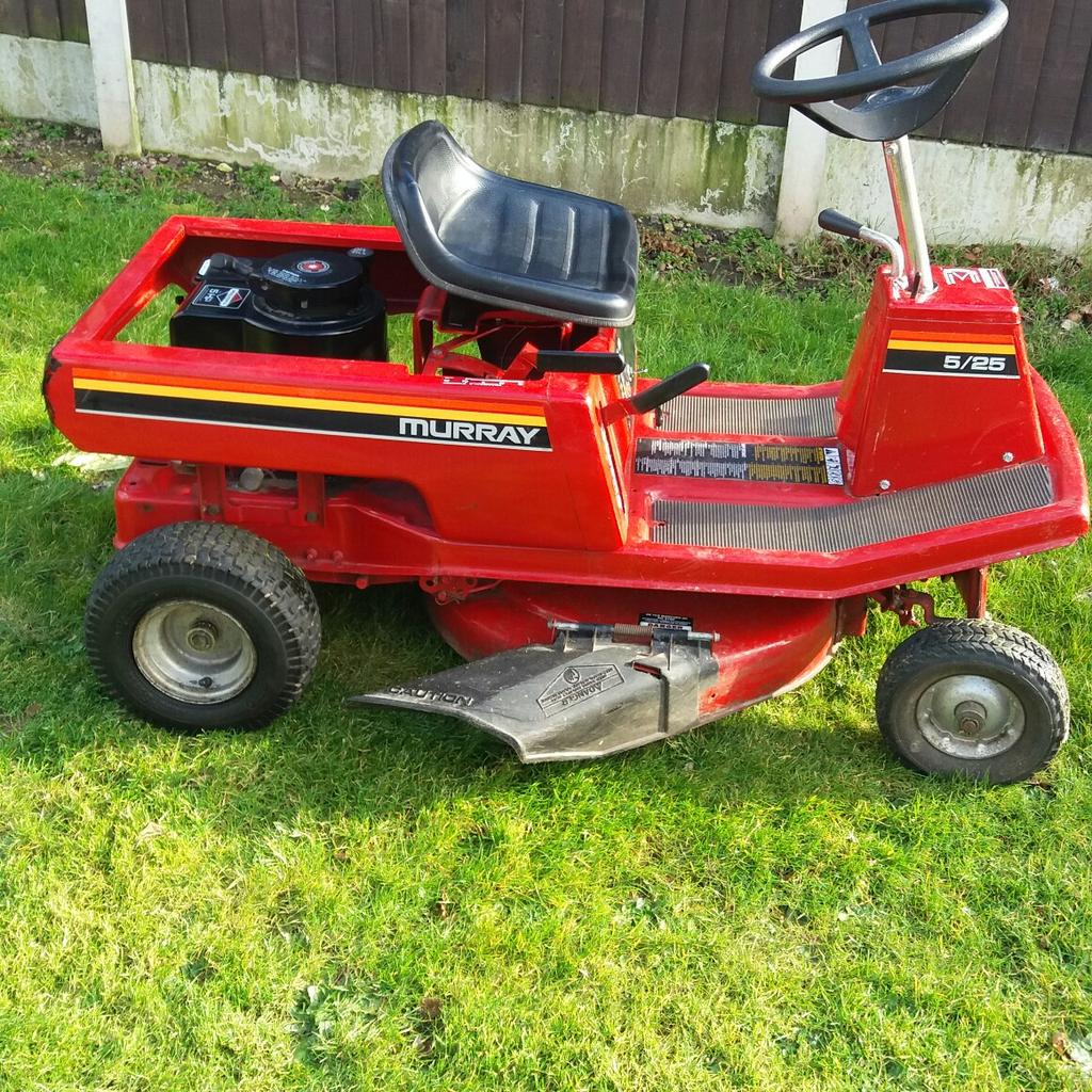 Murray 5/25 ride on Lawnmower in East Staffordshire für £ 240,00 zum ...