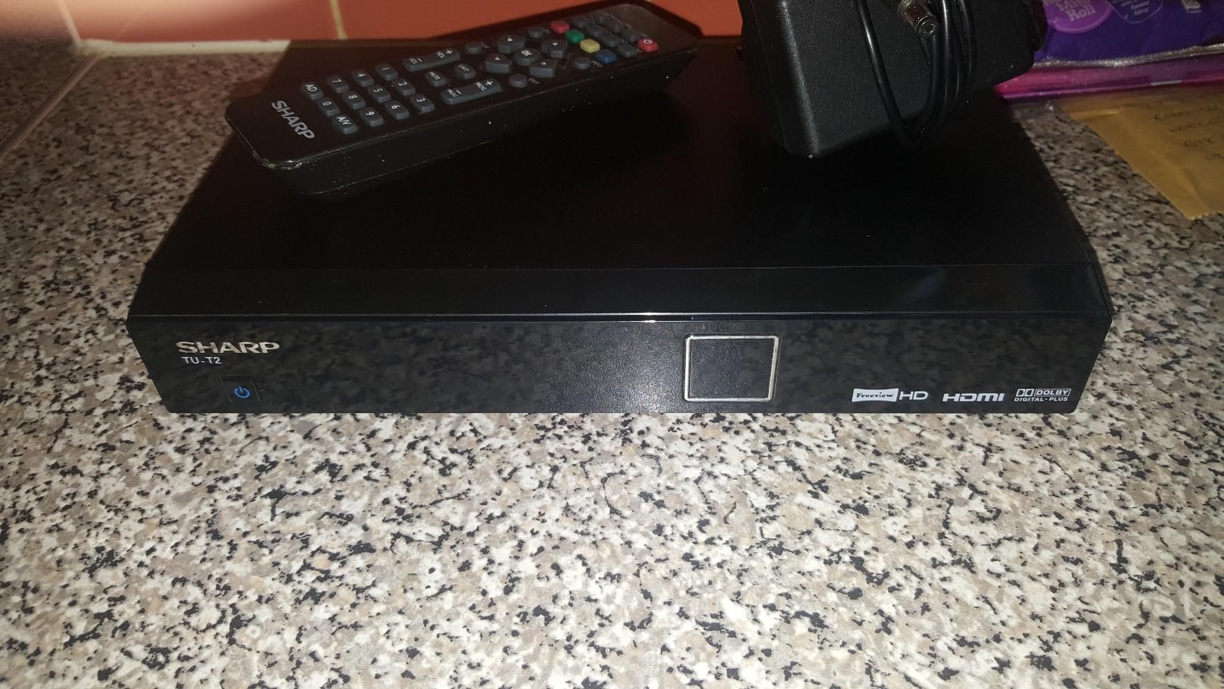 SHARP HD FREE VEIW BOX in B98 Redditch für £ 20,00 zum Verkauf | Shpock AT