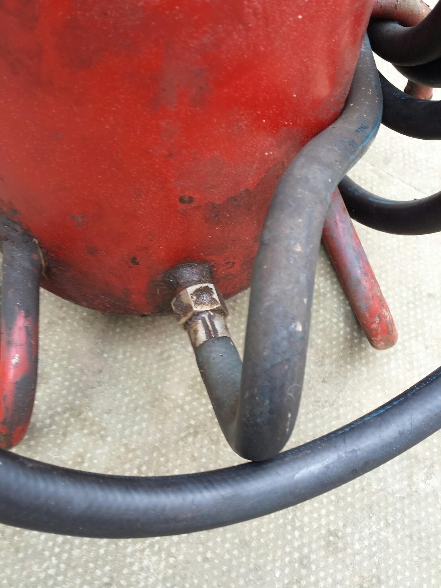 Sellarc forecourt garage hand grease gun oil in GL2 Gloucester für £ 55 ...