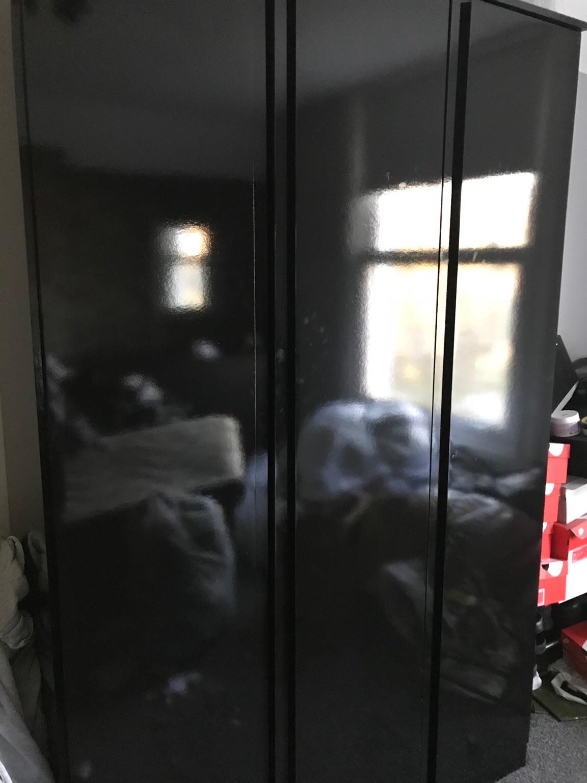 Gloss black 3 door wardrobe in SE6 Lewisham for £50.00 for sale | Shpock